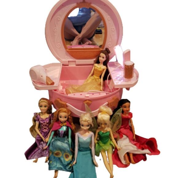 Disney | Toys | Disney Princess Light Up Style Vanity With 6 Dolls ...